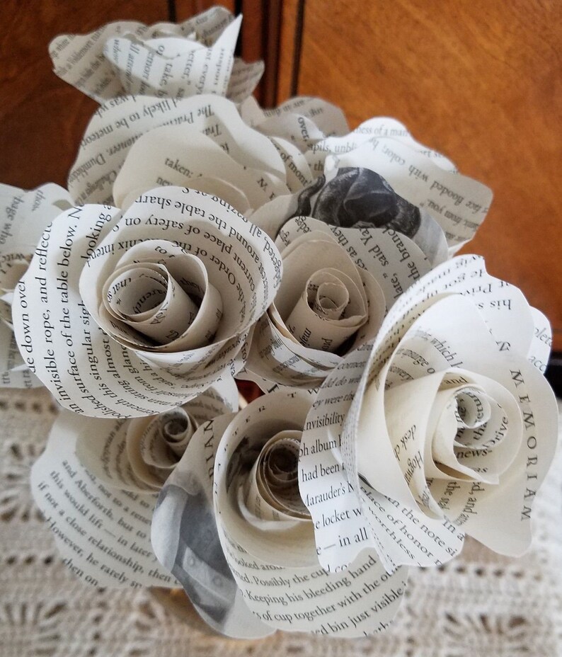 12 Book Page Flowers / 1 Dozen Book Page Flowers / Wedding / - Etsy