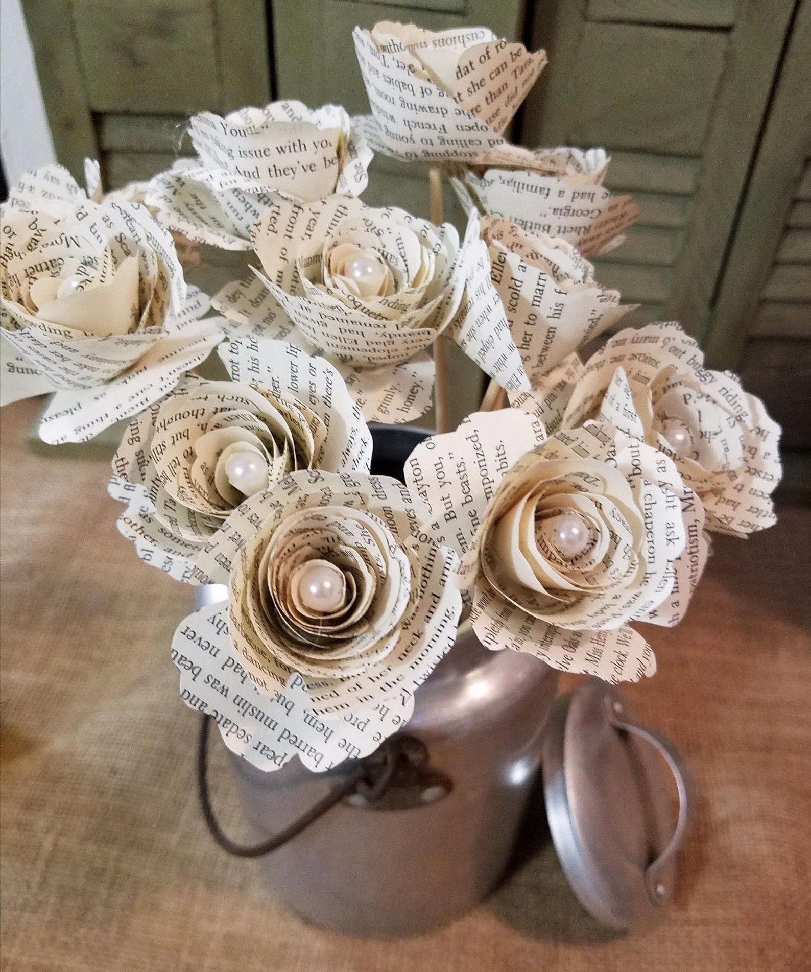 12 Book Page Flowers / 1 Dozen the Secret Garden Flowers / - Etsy