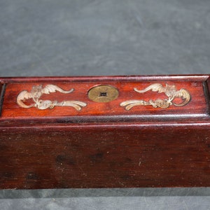 Chinese Handmade Carved Natural Sandalwood Bat Pattern Jewelry Box ...