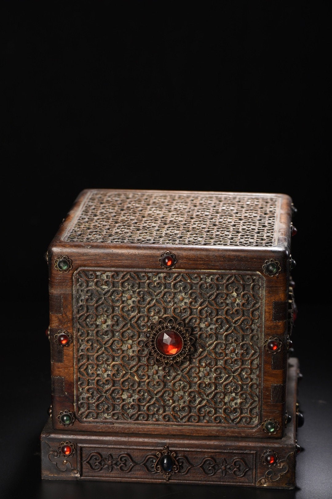 Wooden Carved Gemstone Seal Box, Chinese Antique, Handcrafted ...