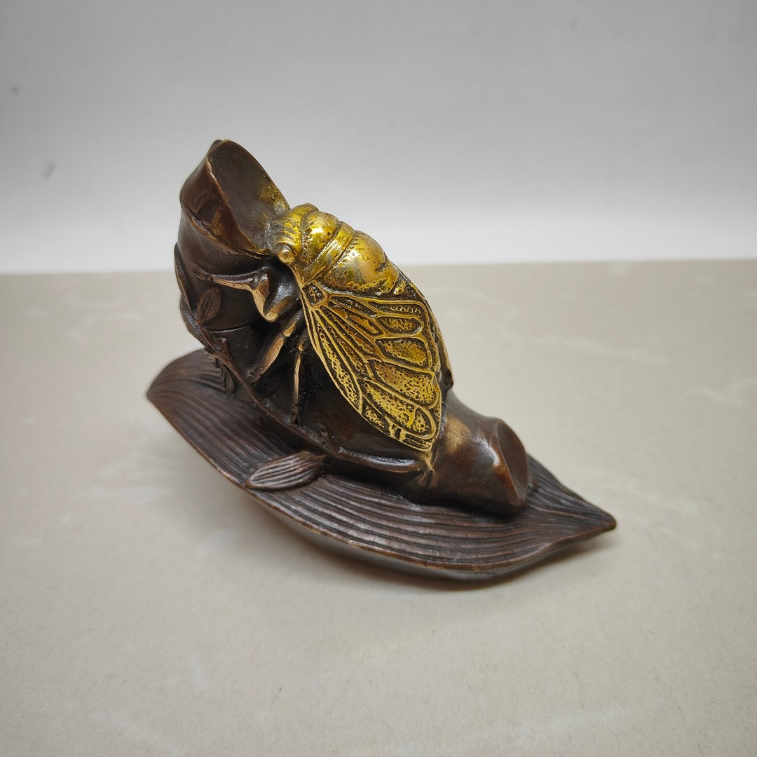 Chinese Antique Bronze Cicada Statue Ornament,unique Shape, Furniture ...