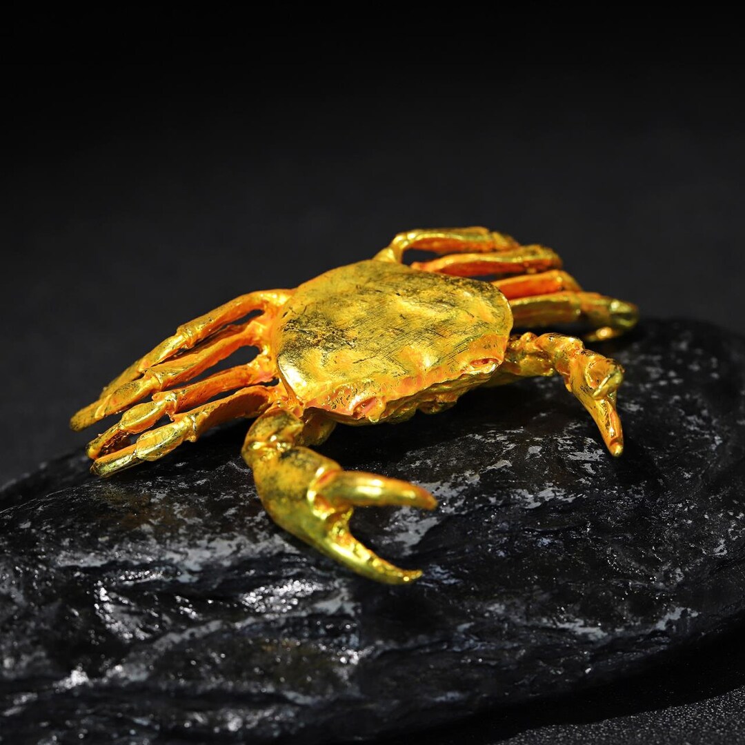 Chinese Handmade Carved Copper Crab Statue Decorative Ornaments ...