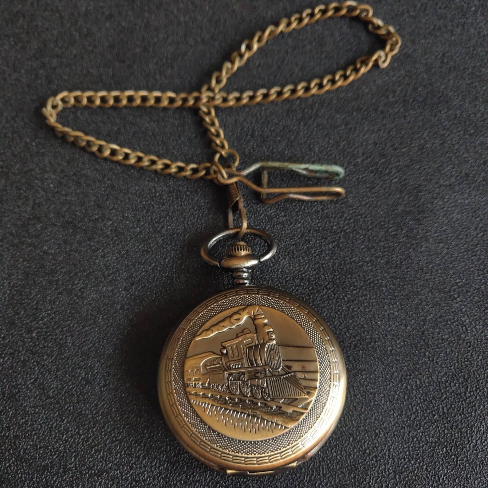 Old Handcrafted Copper Pocket Watches, Clocks, Exquisite Patterns ...
