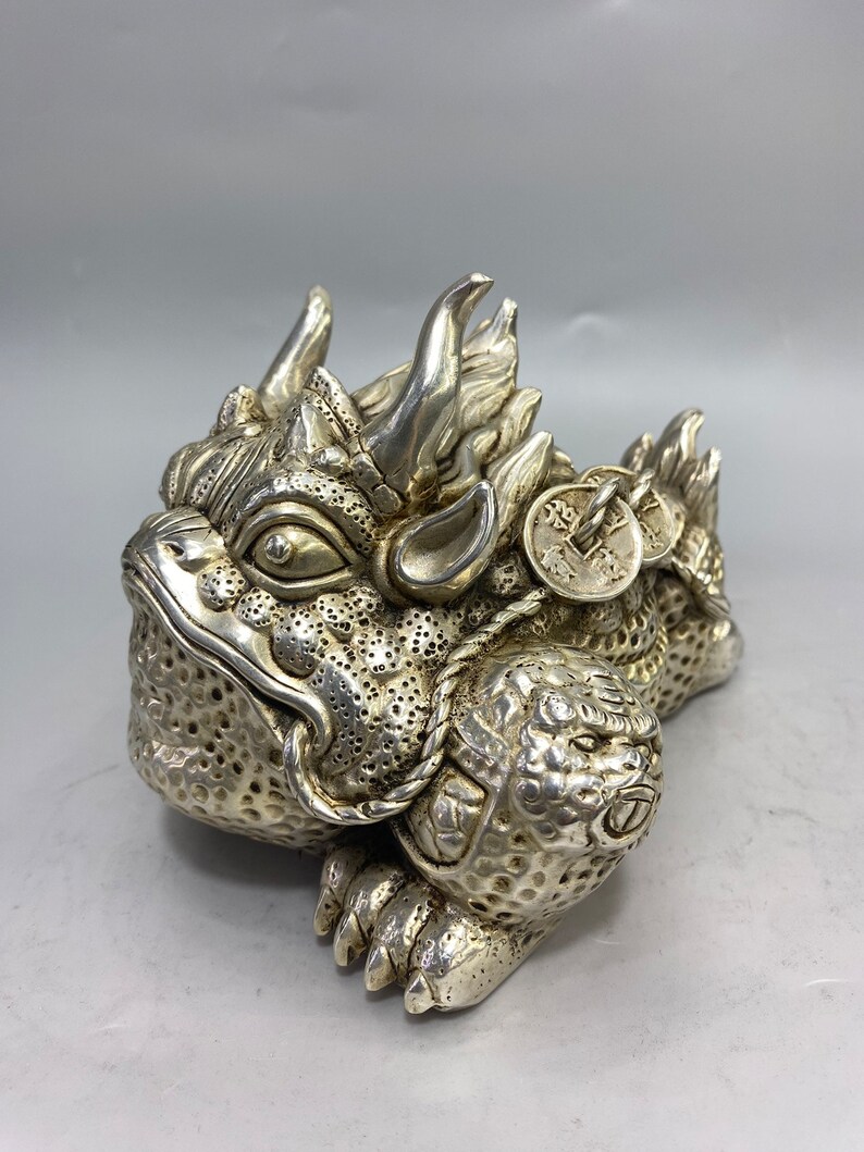 Handcarved White Copper and Gold Toad Statue Ornaments,collected in ...