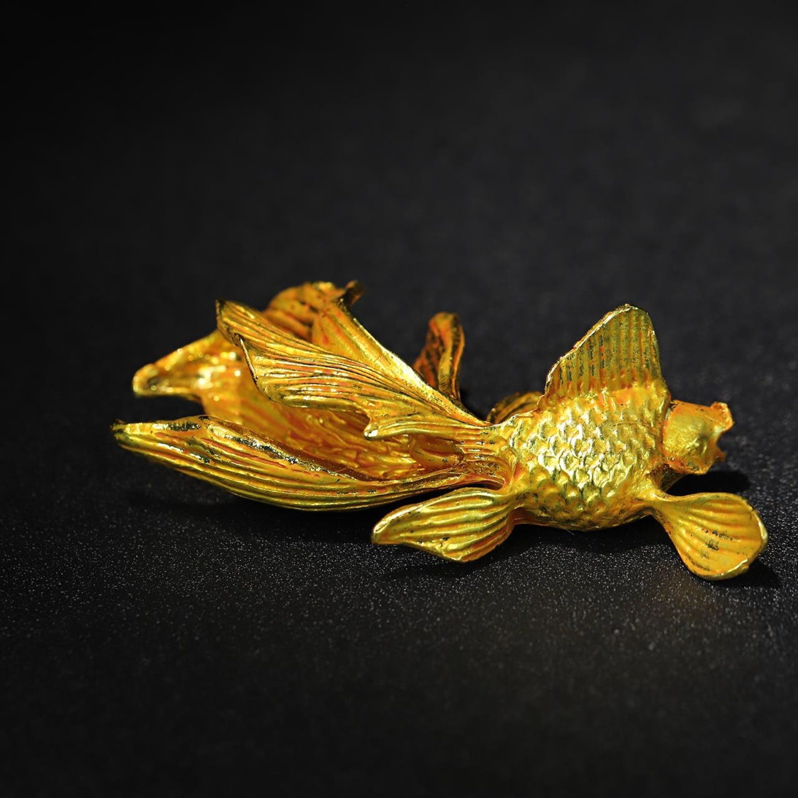 Chinese Handmade Carved Copper Goldfish Statue Decorative Ornaments ...