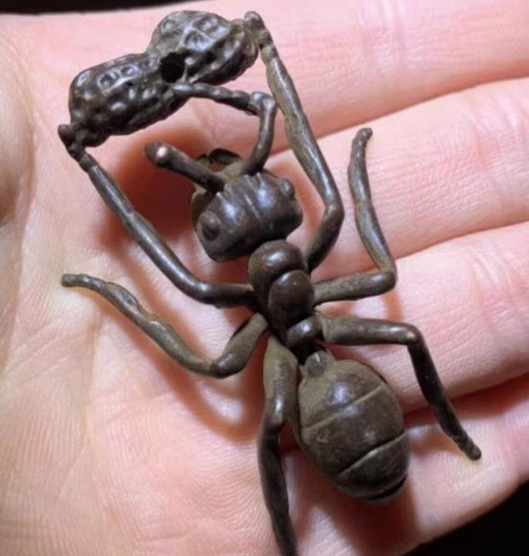 Handmade Chinese Antique Copper Ant Fragrance Ornaments, Tea Table Tea ...