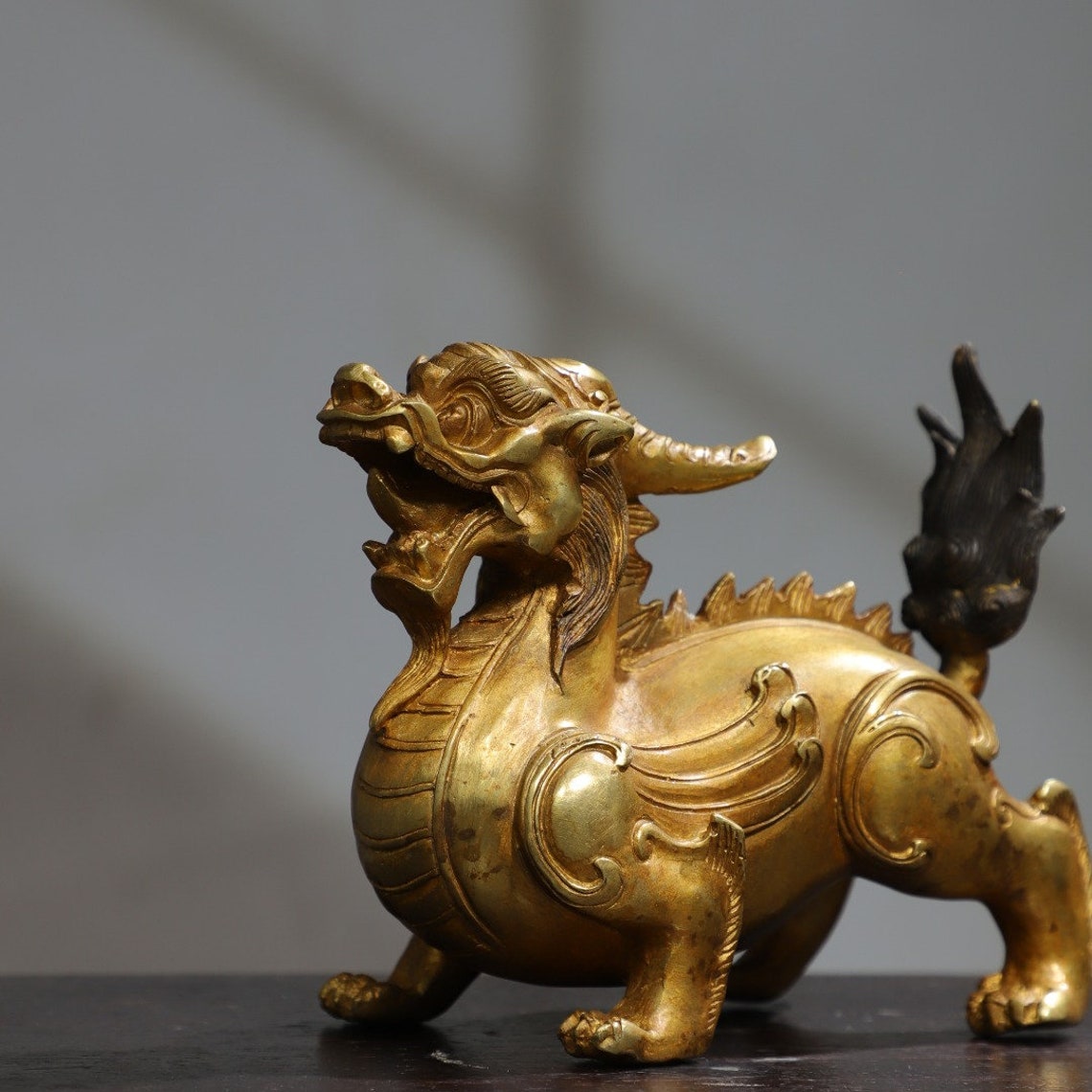 Chinese Handcarved Copper Qilin Statue，rare Statues，home Decoration ...