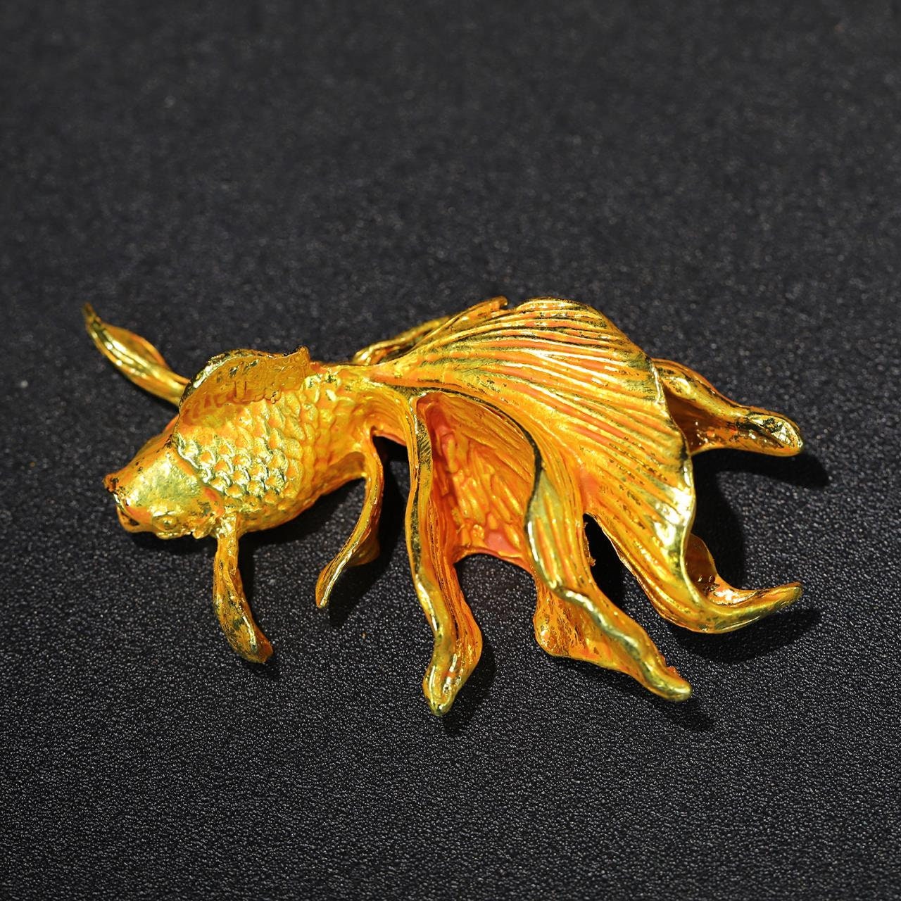 Chinese Handmade Carved Copper Goldfish Statue Decorative Ornaments ...