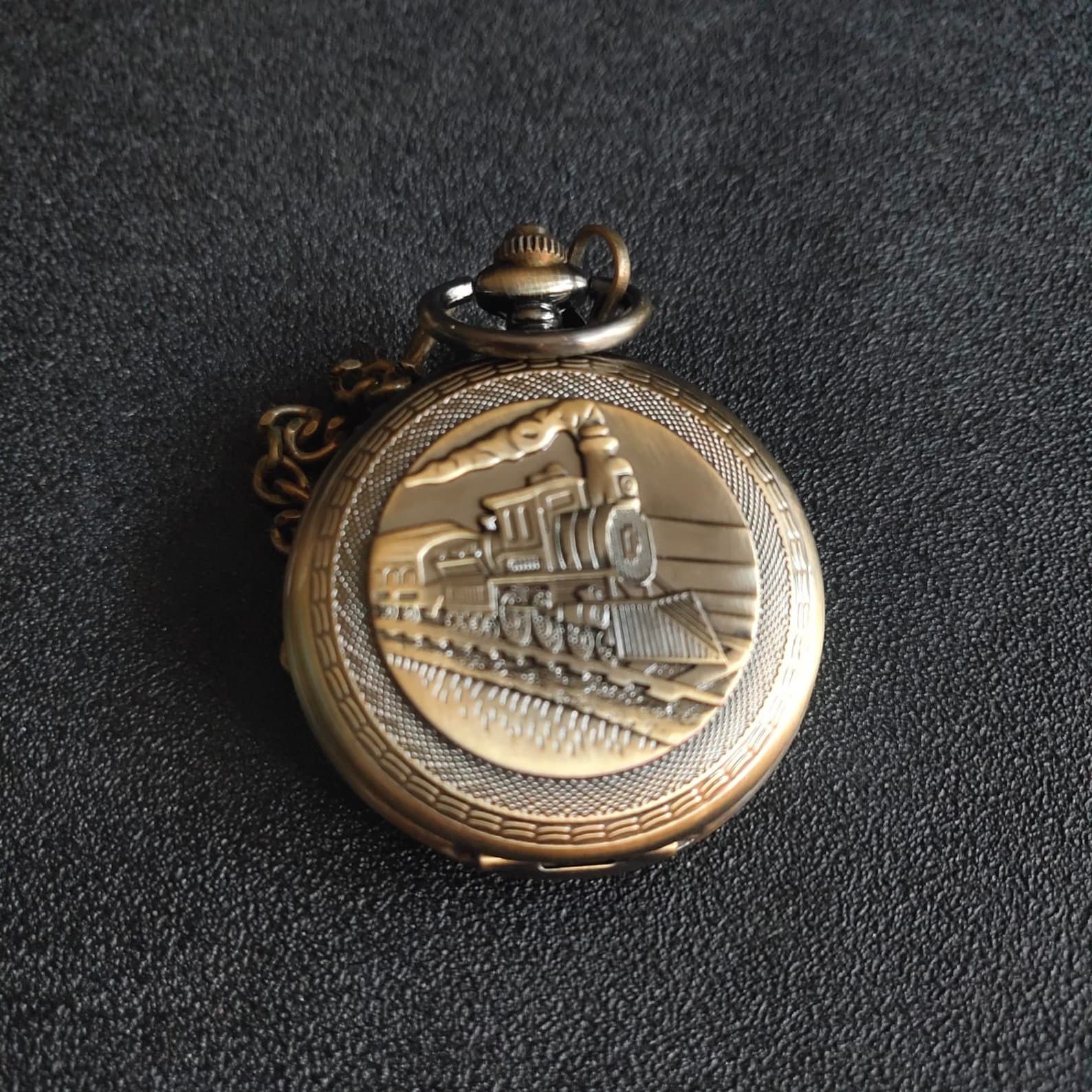 Old Handcrafted Copper Pocket Watches, Clocks, Exquisite Patterns ...