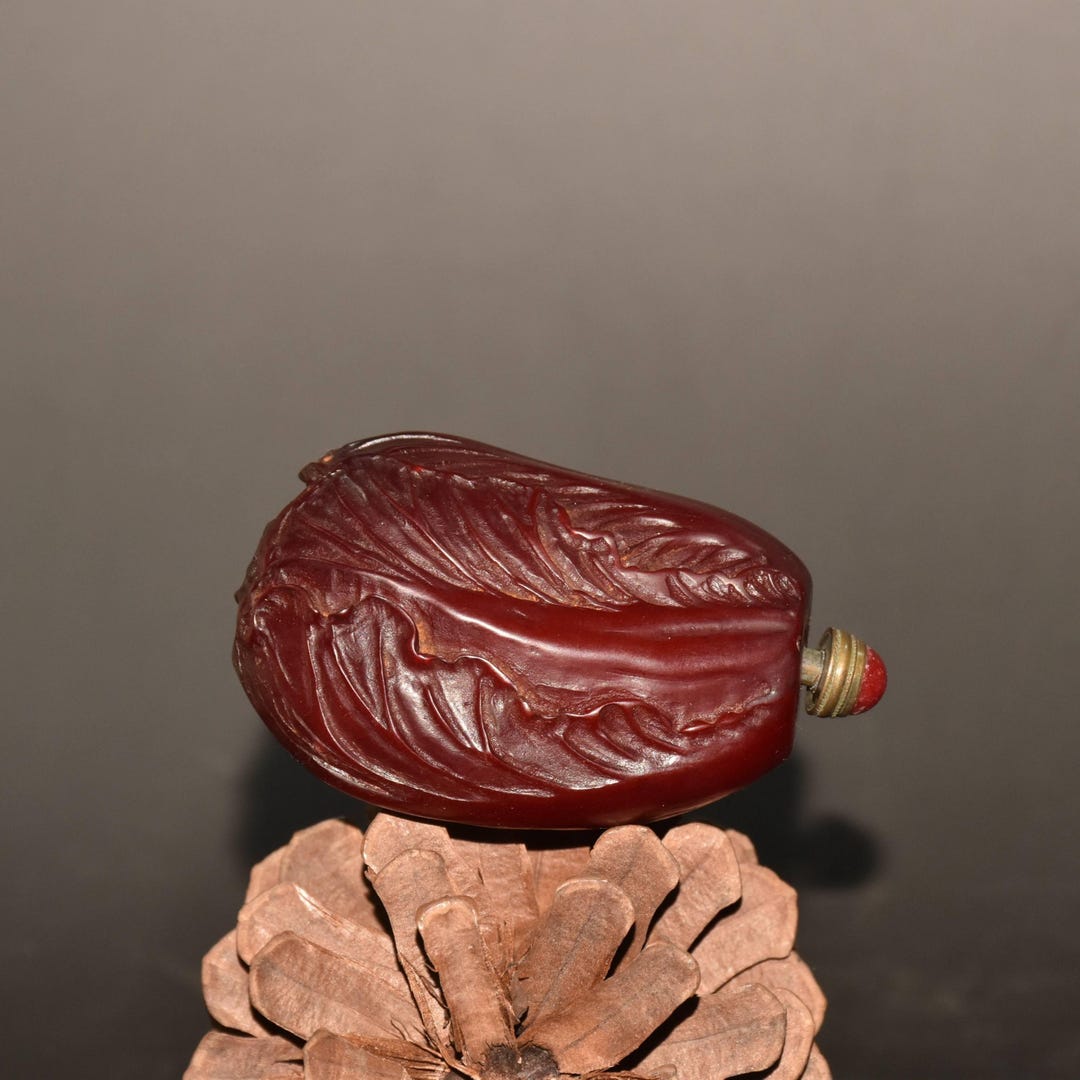 Chinese Handmade Carved Cabbage Statue Small Bottle Ornament, Exquisite ...