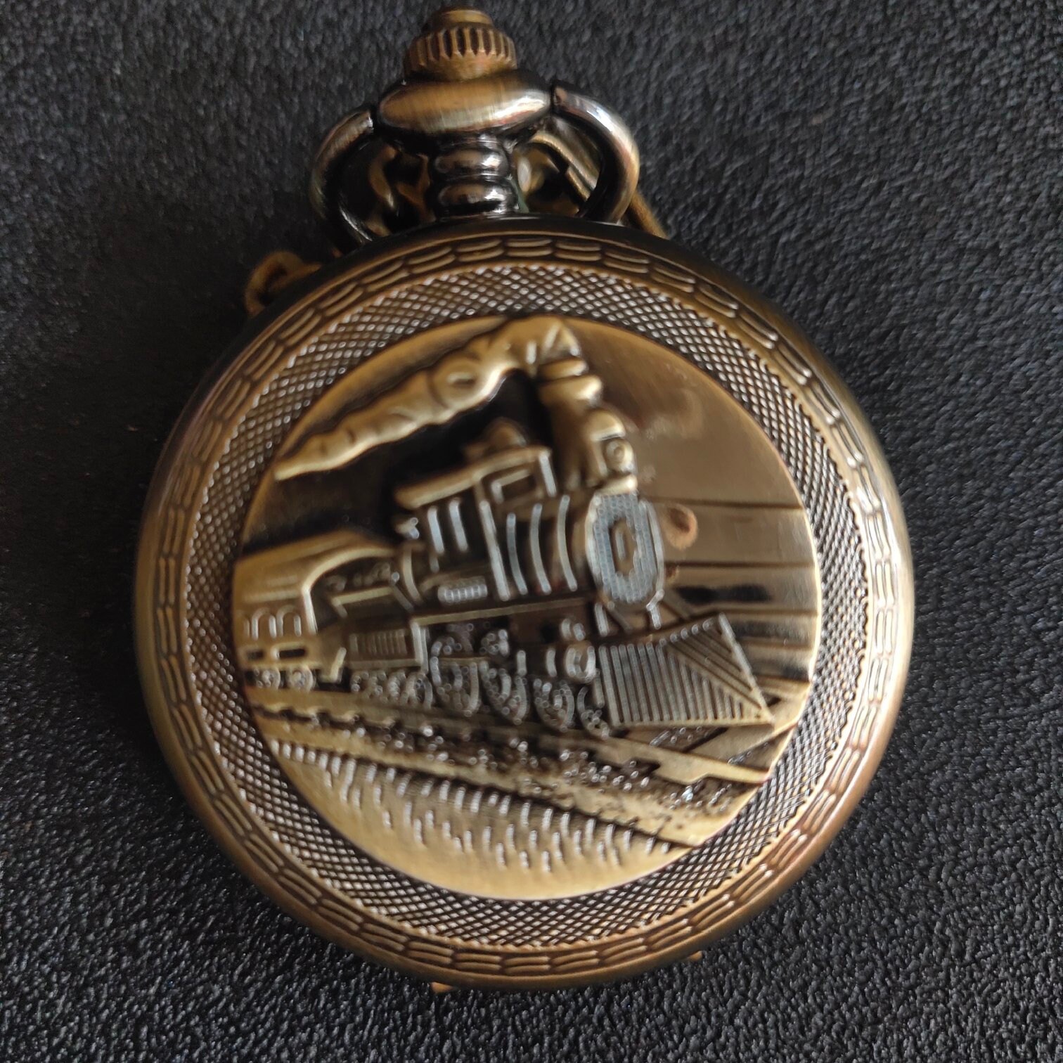 Old Handcrafted Copper Pocket Watches, Clocks, Exquisite Patterns ...