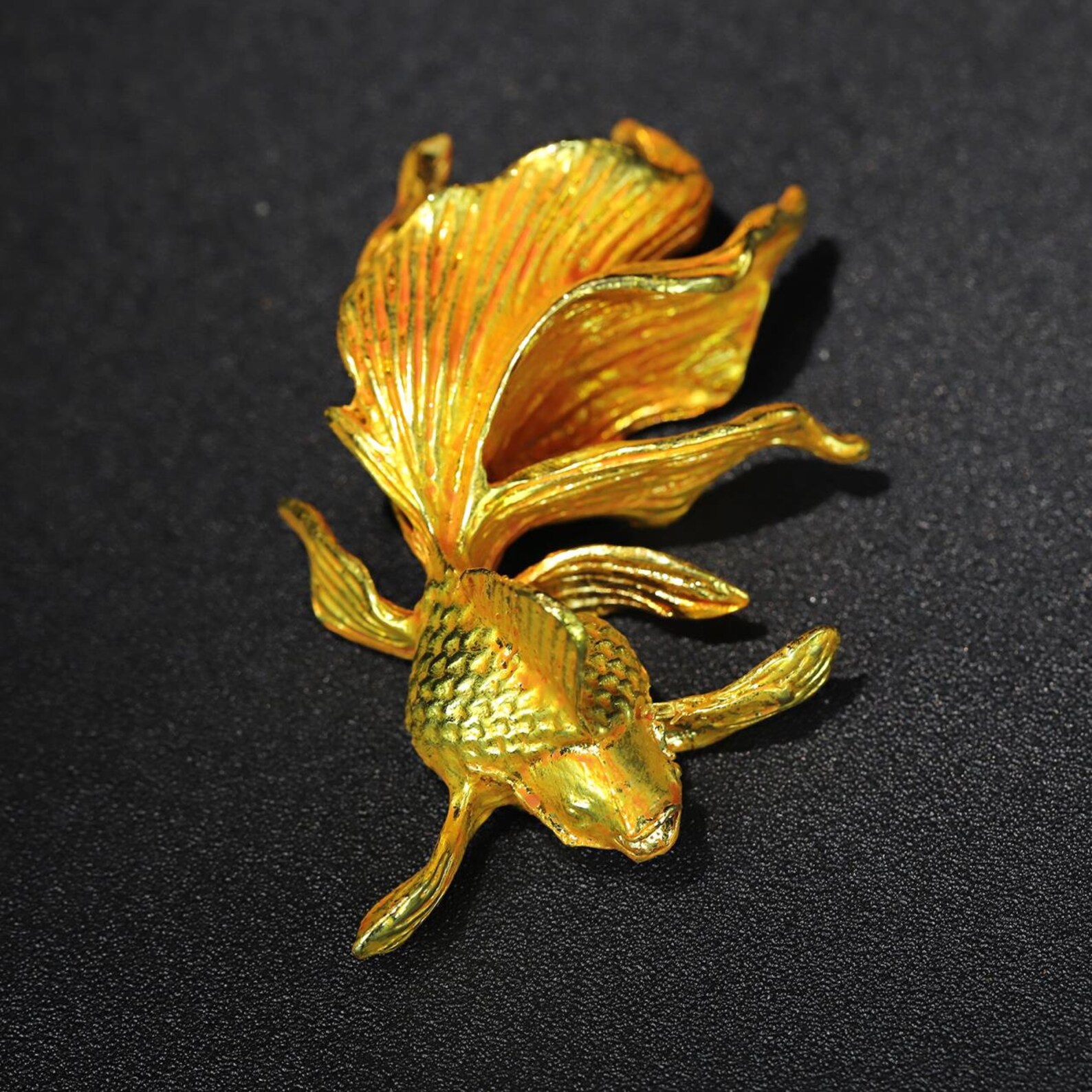Chinese Handmade Carved Copper Goldfish Statue Decorative Ornaments ...