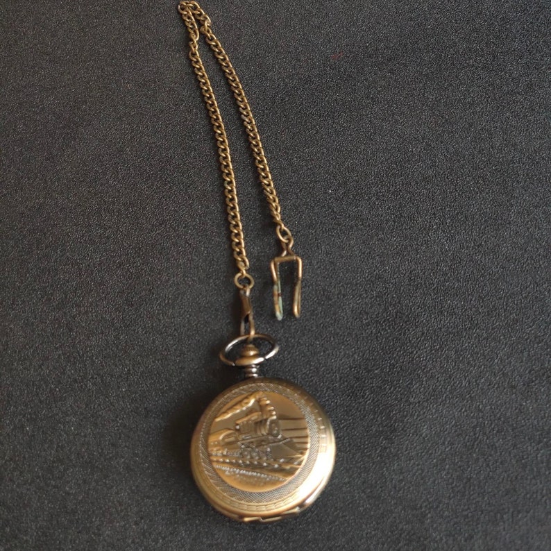 Old Handcrafted Copper Pocket Watches, Clocks, Exquisite Patterns ...