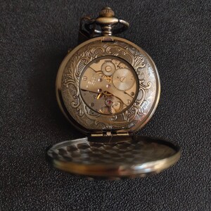 Old Handcrafted Copper Pocket Watches, Clocks, Exquisite Patterns ...