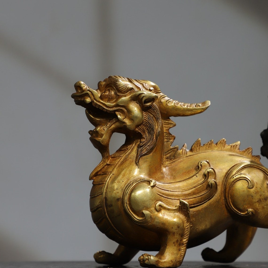 Chinese Handcarved Copper Qilin Statue，rare Statues，home Decoration ...