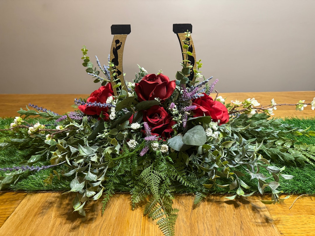 Run for the Rose's Kentucky Derby Horseshoe Centerpiece - Derby Party ...