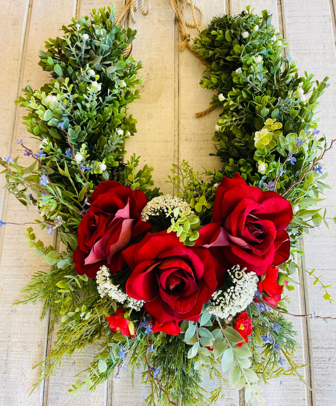 Run for the Rose's Kentucky Derby Horseshoe Wreath - Derby Party Barn ...