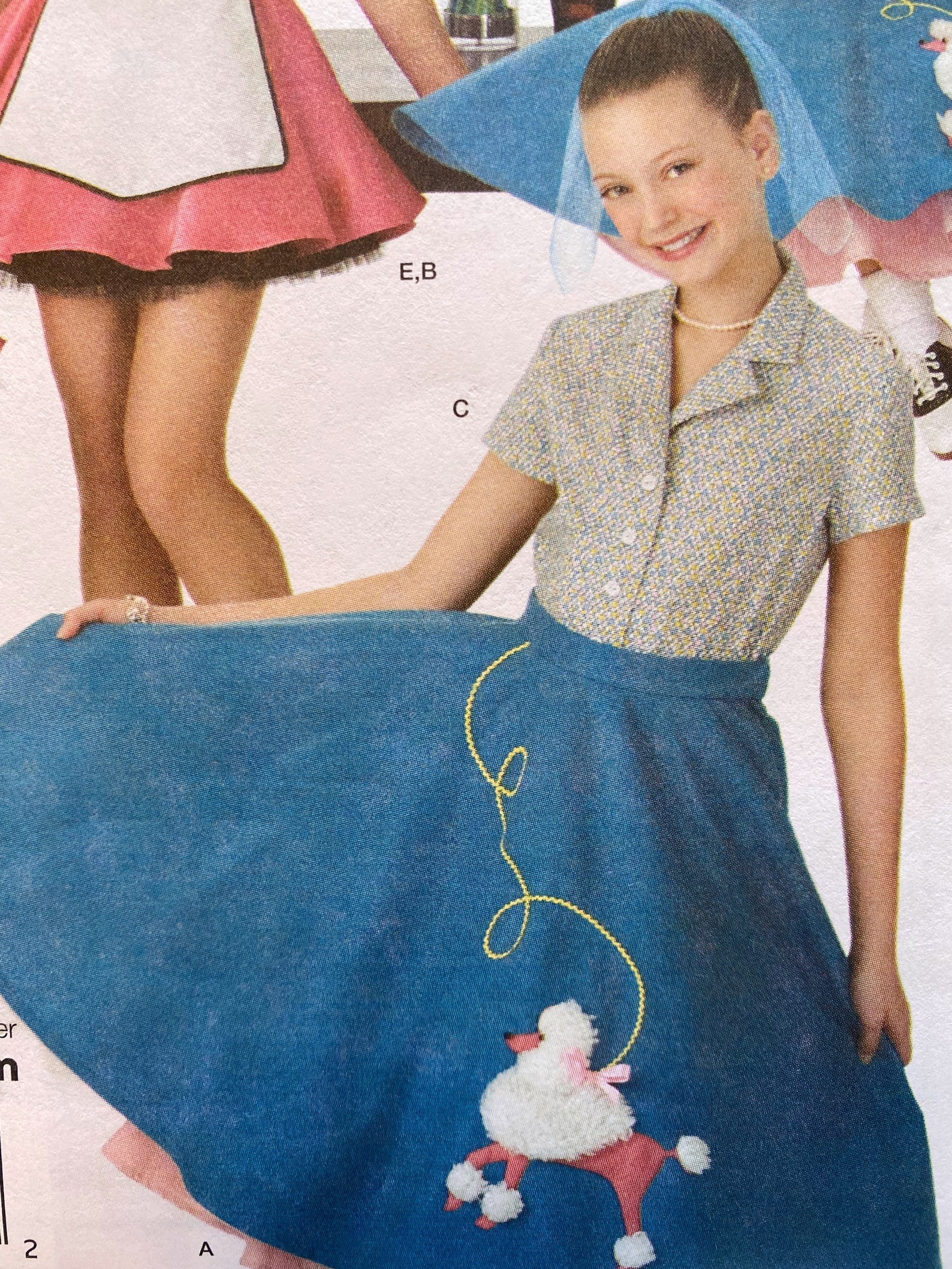 Simplicity 3836 Poodle Skirt and Diner Waitress Sewing Pattern | Etsy