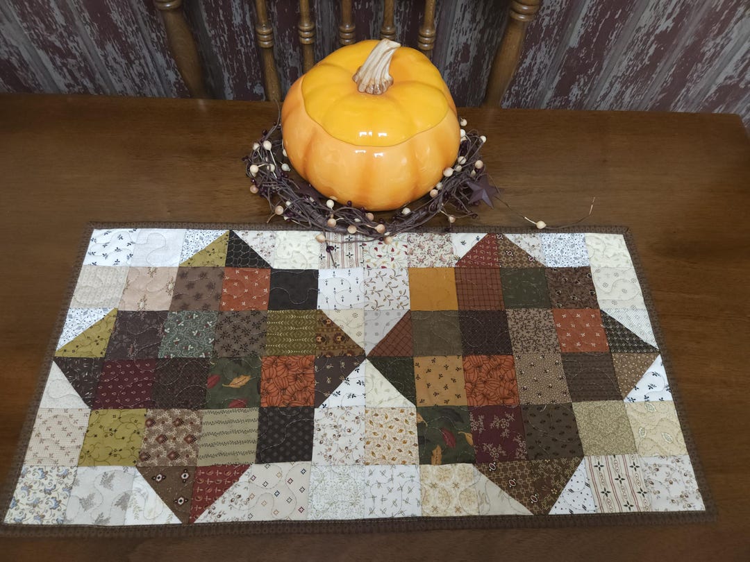 Fall Quilted Table Runner, Autumn Country Table Runner, Thanksgiving ...