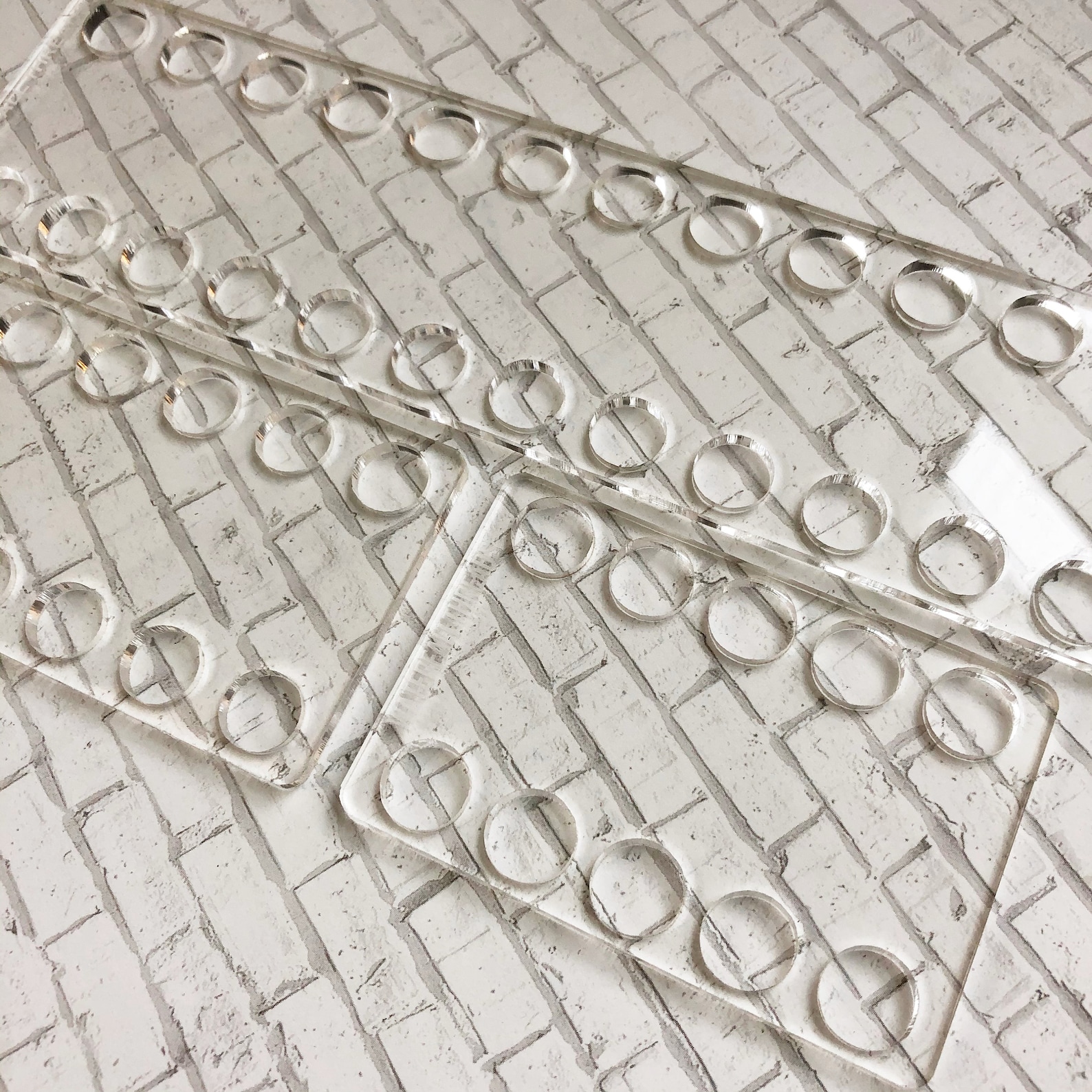 CLEAR Acrylic Thread Organizer, 10, 12, and 24 Hole Thread Organizer ...