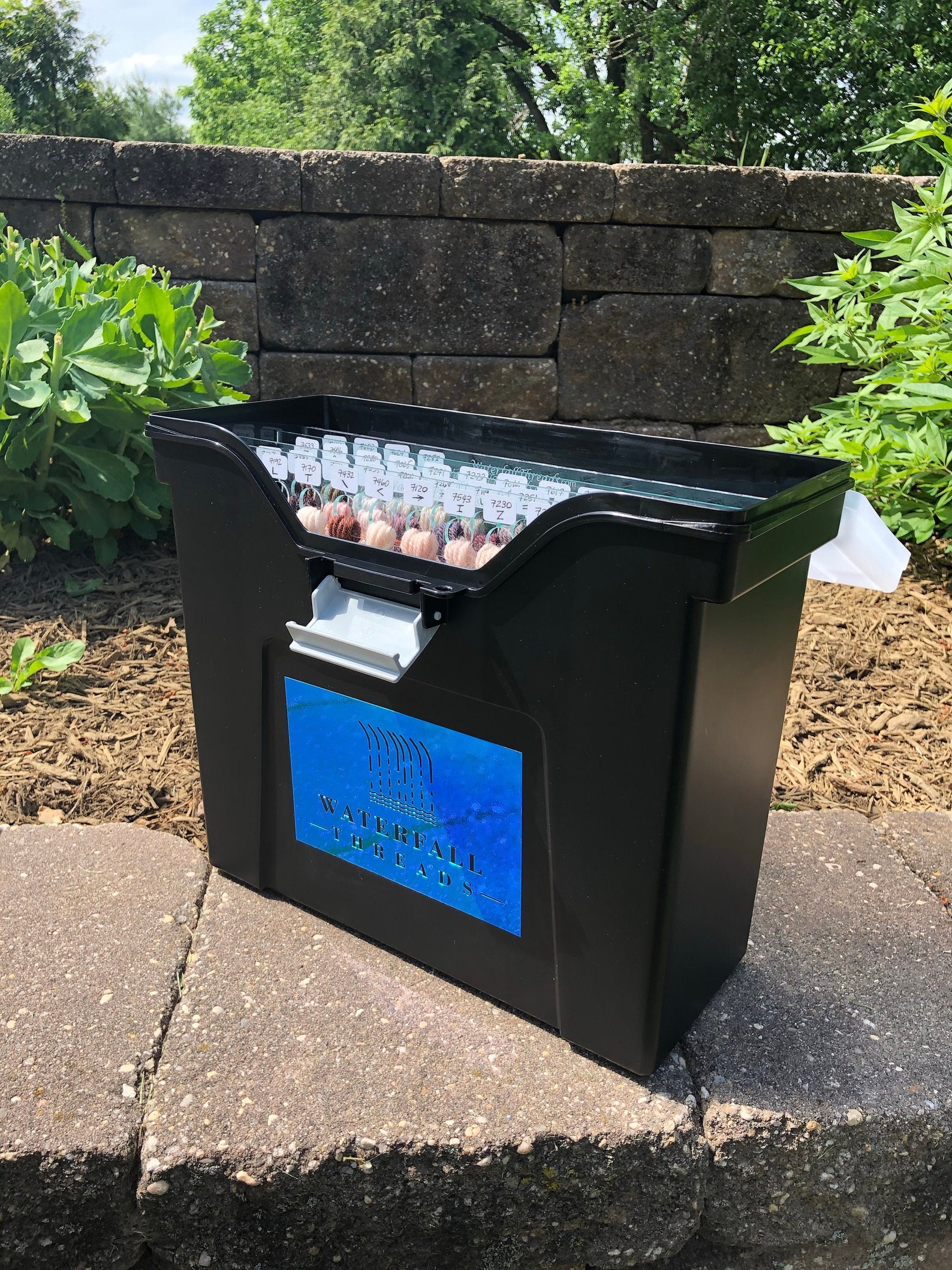 Floss Organizer KIT WITH Hanging File Tote, PLUS 4 Organizer Inserts ...