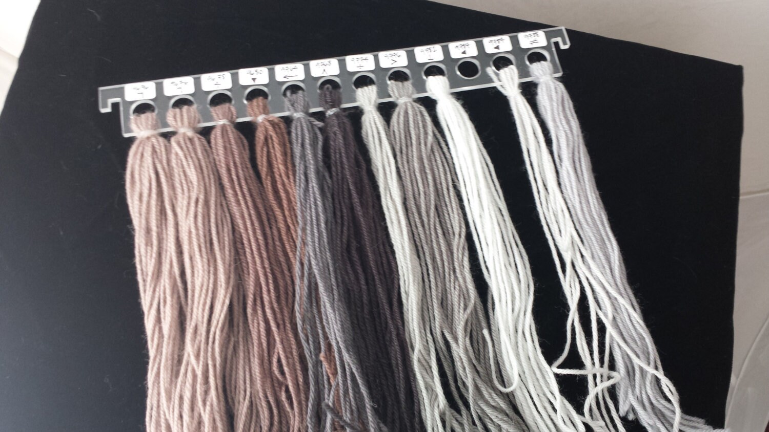 12 LARGE HOLE Hanging File Thread Organizer for DMC Embroidery | Etsy