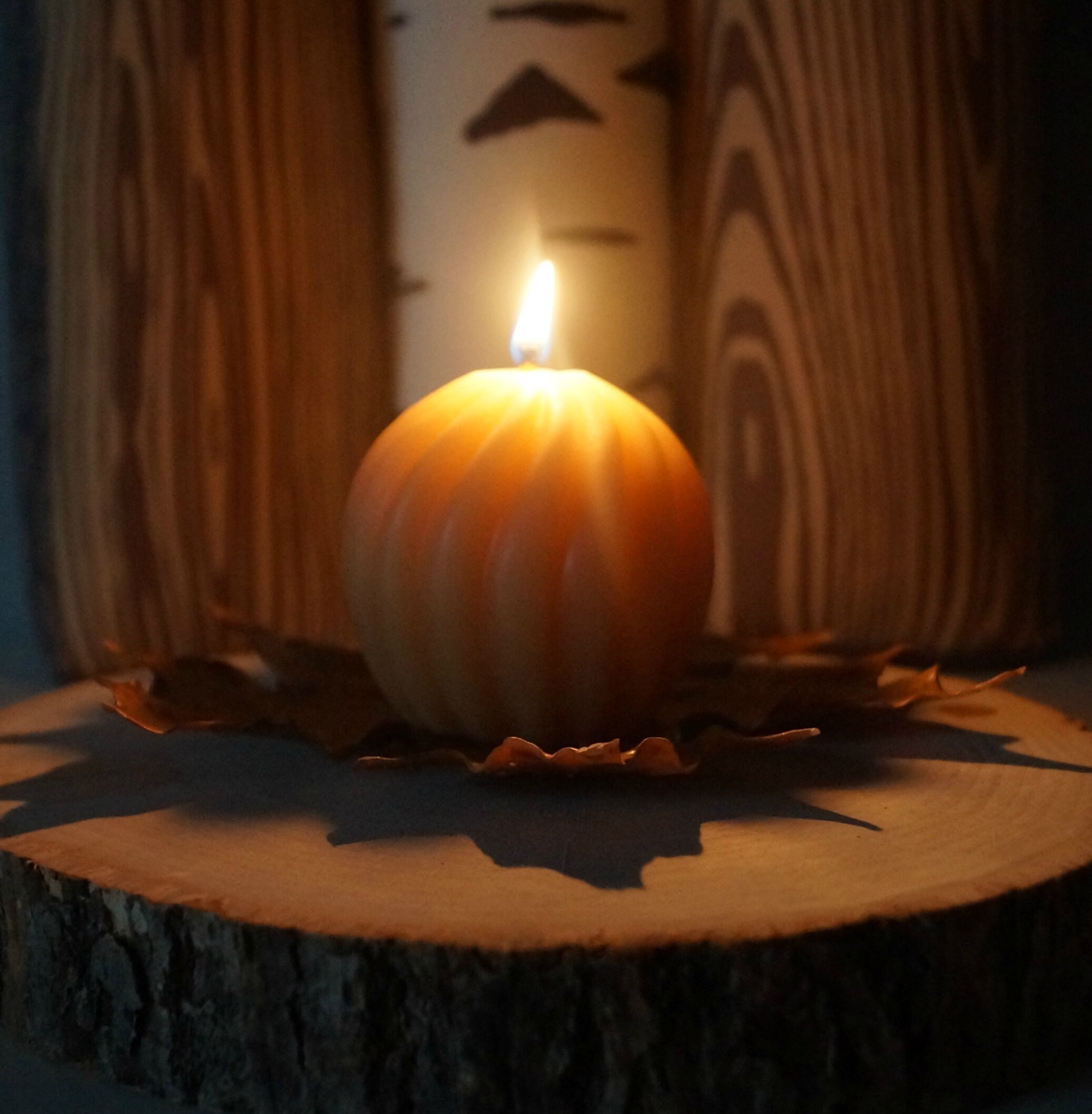 Pure Beeswax Round Swirl Candle Round Candles Round Beeswax | Etsy