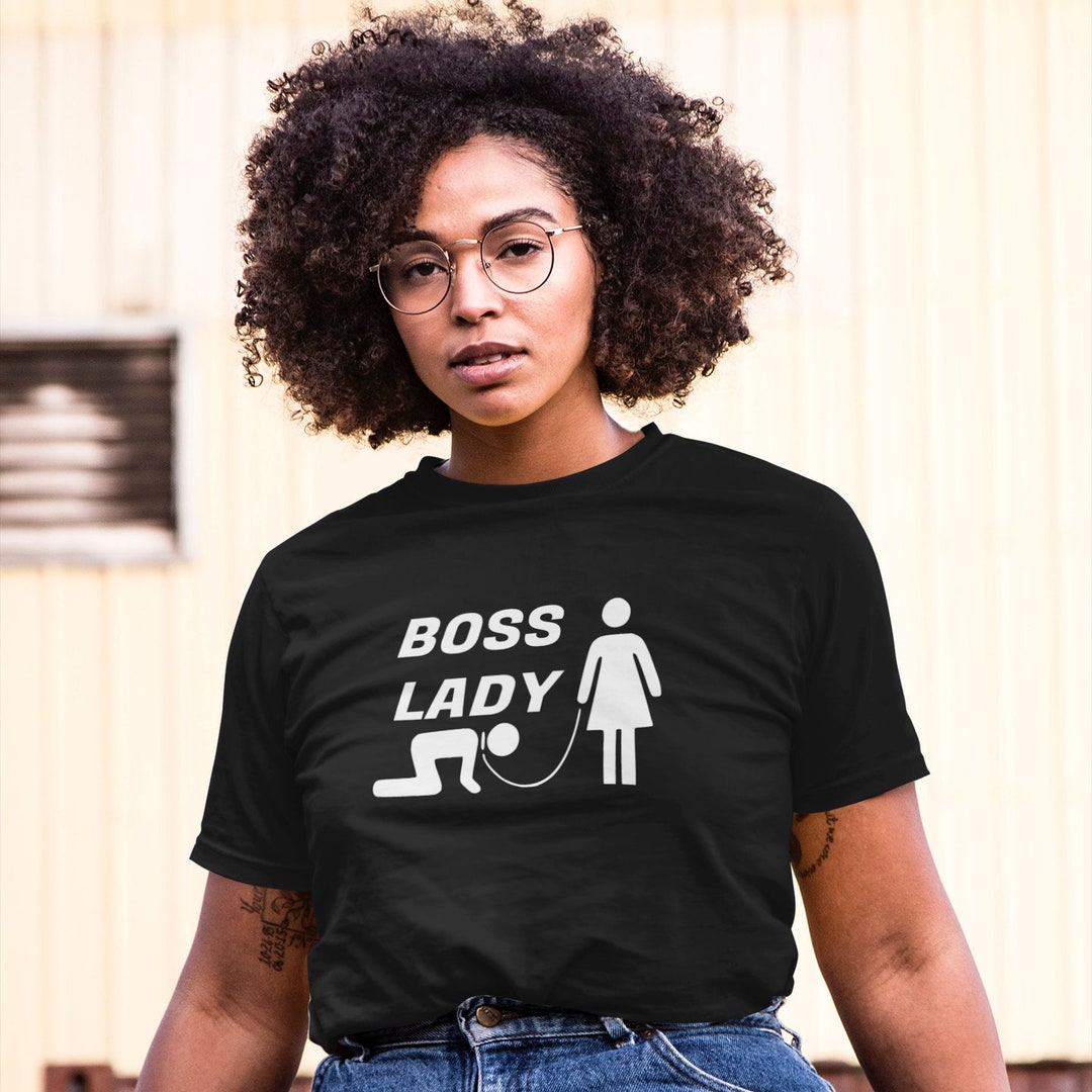 Boss Lady T-shirt. I'm in Charge. Man on a Leash Funny Shirt - Etsy