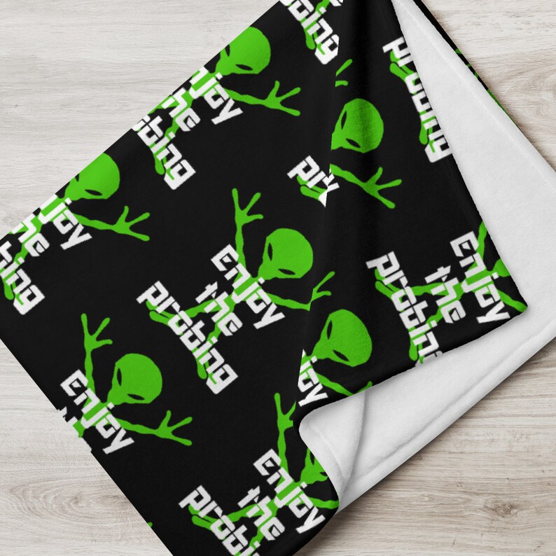 Funny Alien Probing Fleece Throw Blanket. Sci Fi Humor Anal - Etsy