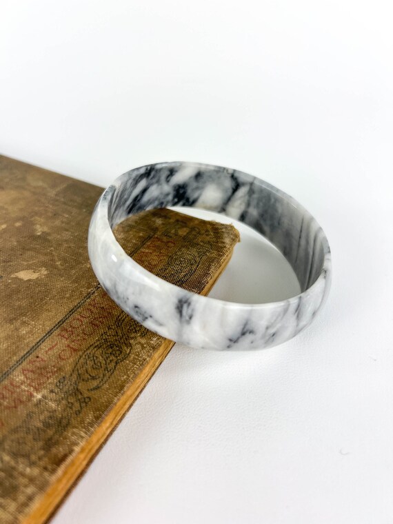 Vintage Carved White Marble Bangle Bracelet 8 inches,… - Gem