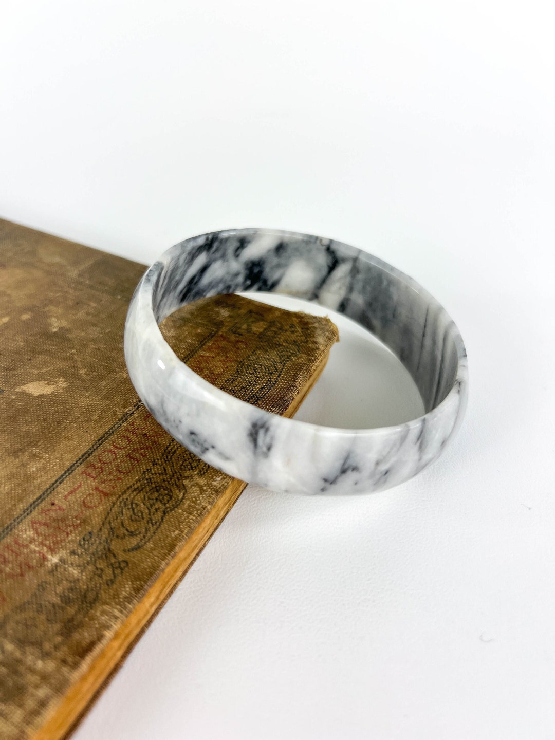 Vintage Carved White Marble Bangle Bracelet 8 Inches, Asymmetrical White Marble Stone Bangle ...