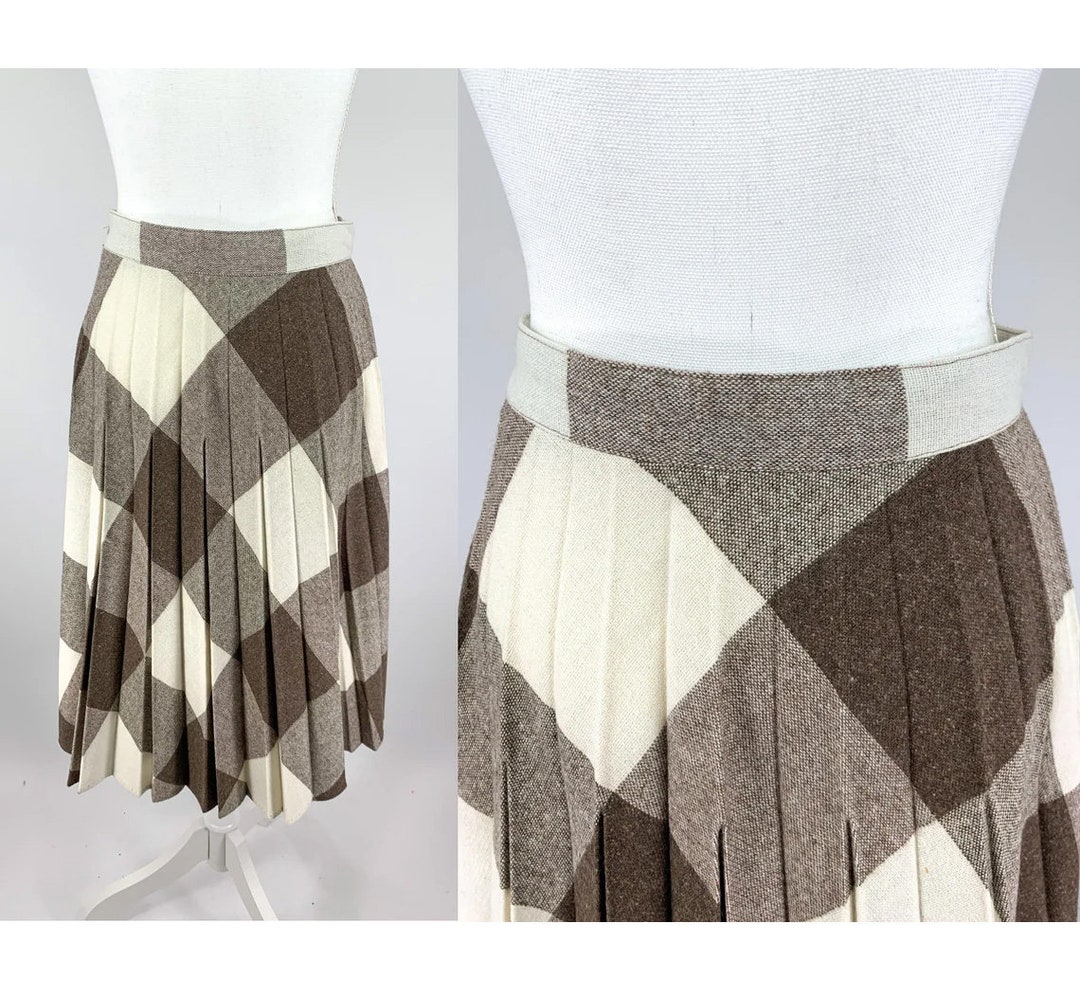 1970s Block Island Petites by Marina Pappas Pleated Wool Skirt Size 11/ ...