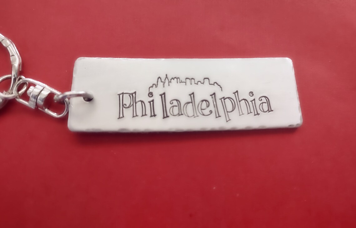 Philadelphia Skyline Keychain City Skyline Key Chain - Etsy