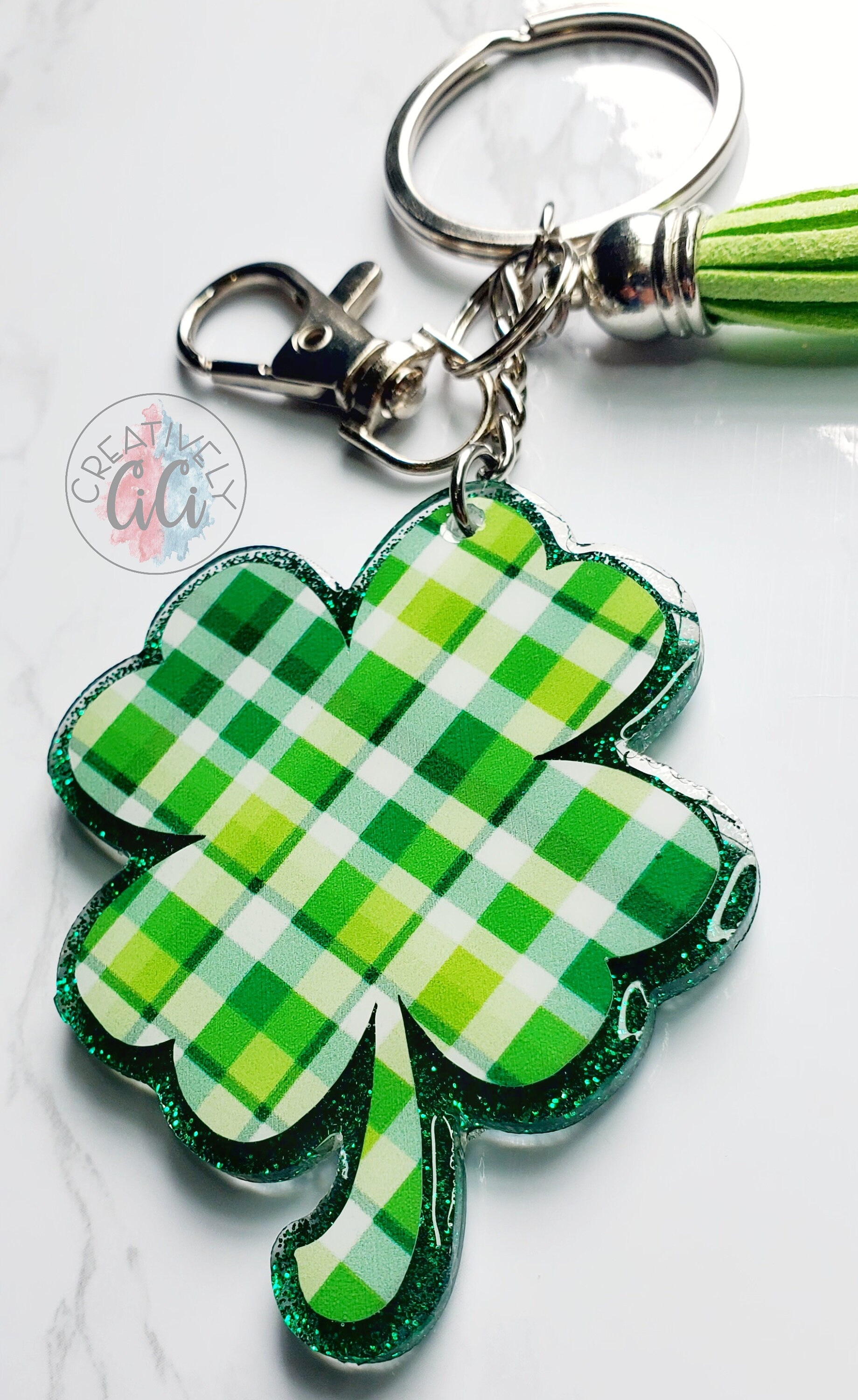 Plaid Shamrock Glitter Keychain, St. Patrick's Day Keyring, Four Leaf ...