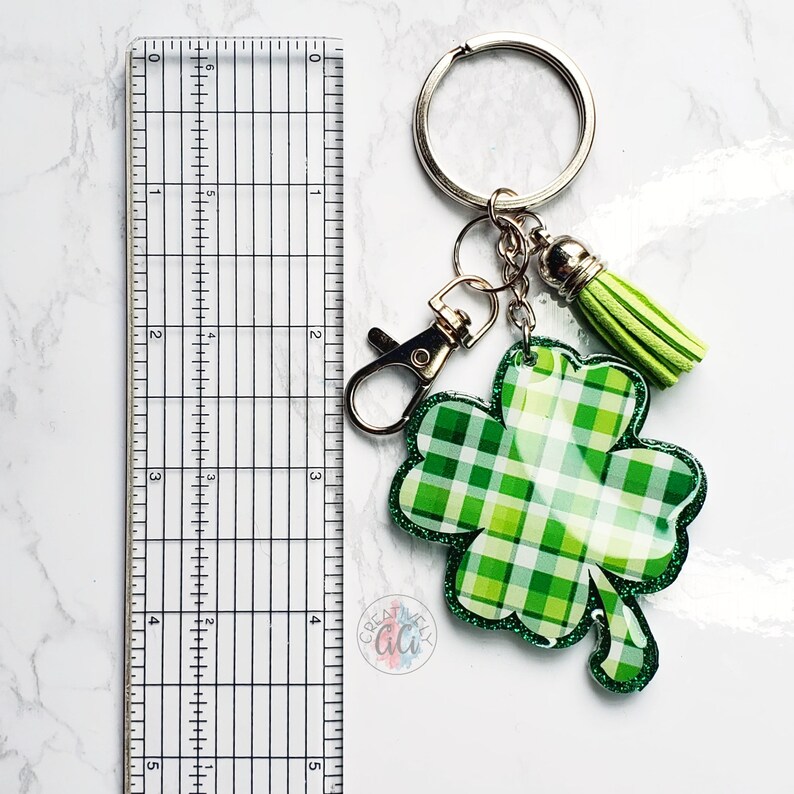Plaid Shamrock Glitter Keychain, St. Patrick's Day Keyring, Four Leaf ...