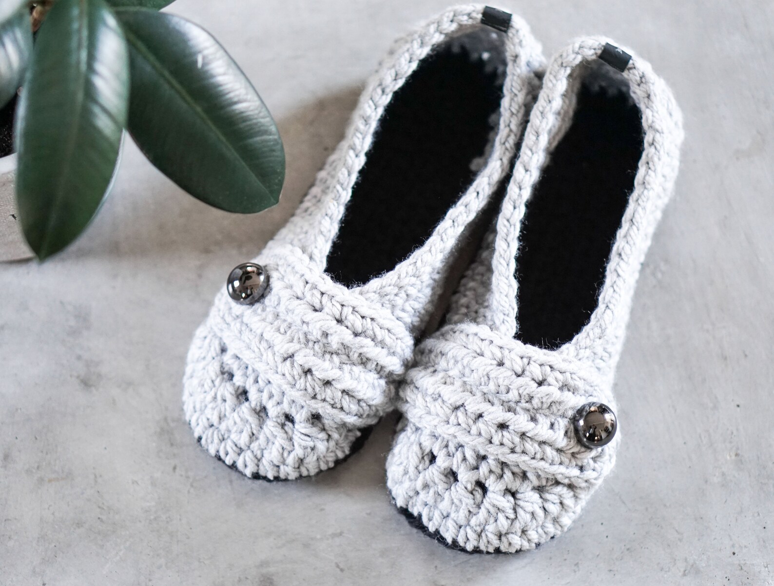 Crochet Slippers Pattern Home Shoes Pattern Women Slippers - Etsy Canada