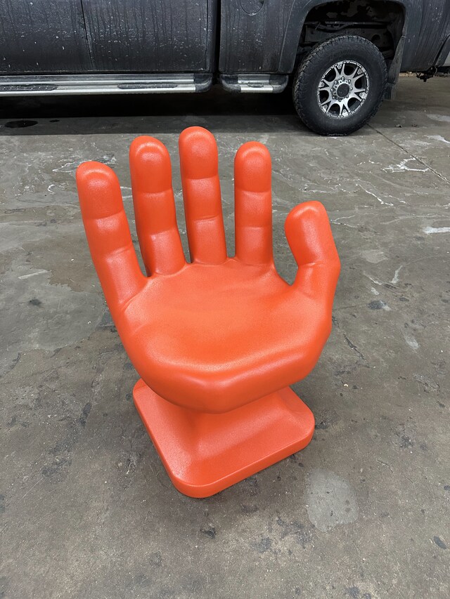 HandShapedChairs - Etsy Canada