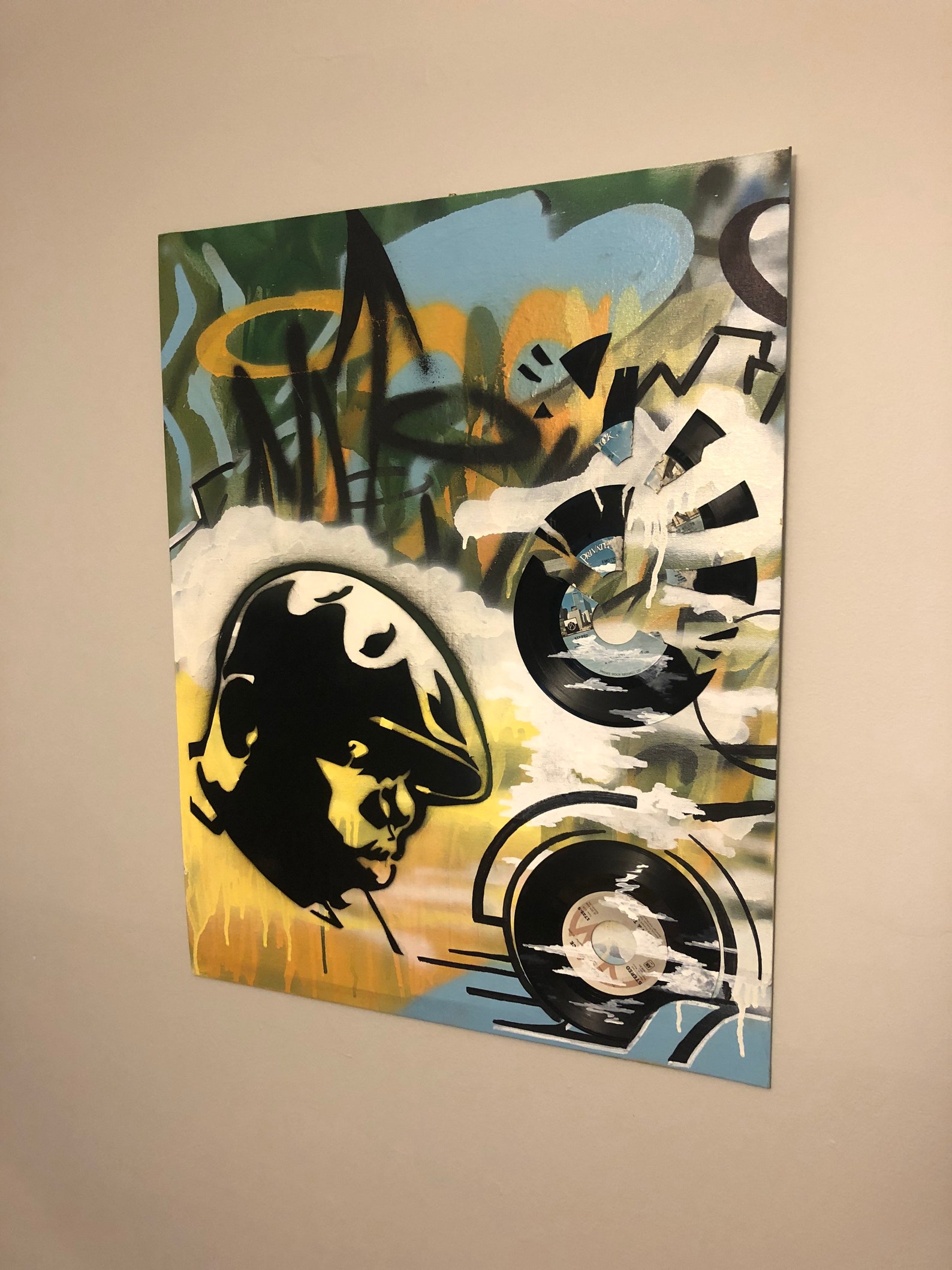 Notorious BIG Stencil Graffiti Shattered Vinyl Record Portrait - Etsy