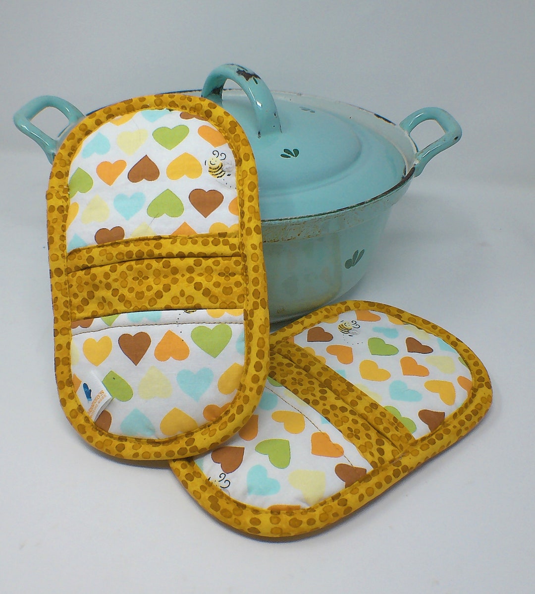 Clam Shell Shaped Potholder, Microwave Kitchen Mitts, Apartment Cooking ...