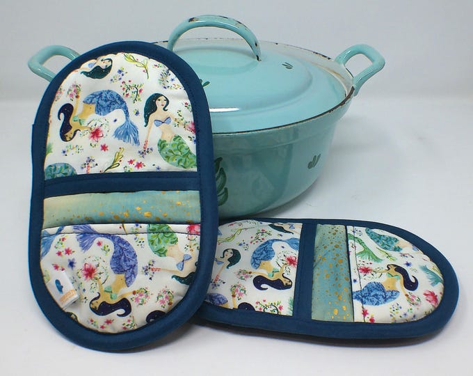 Stratton Clam-shell Convertible Compact in Blue Enamel With Pink & Gold ...