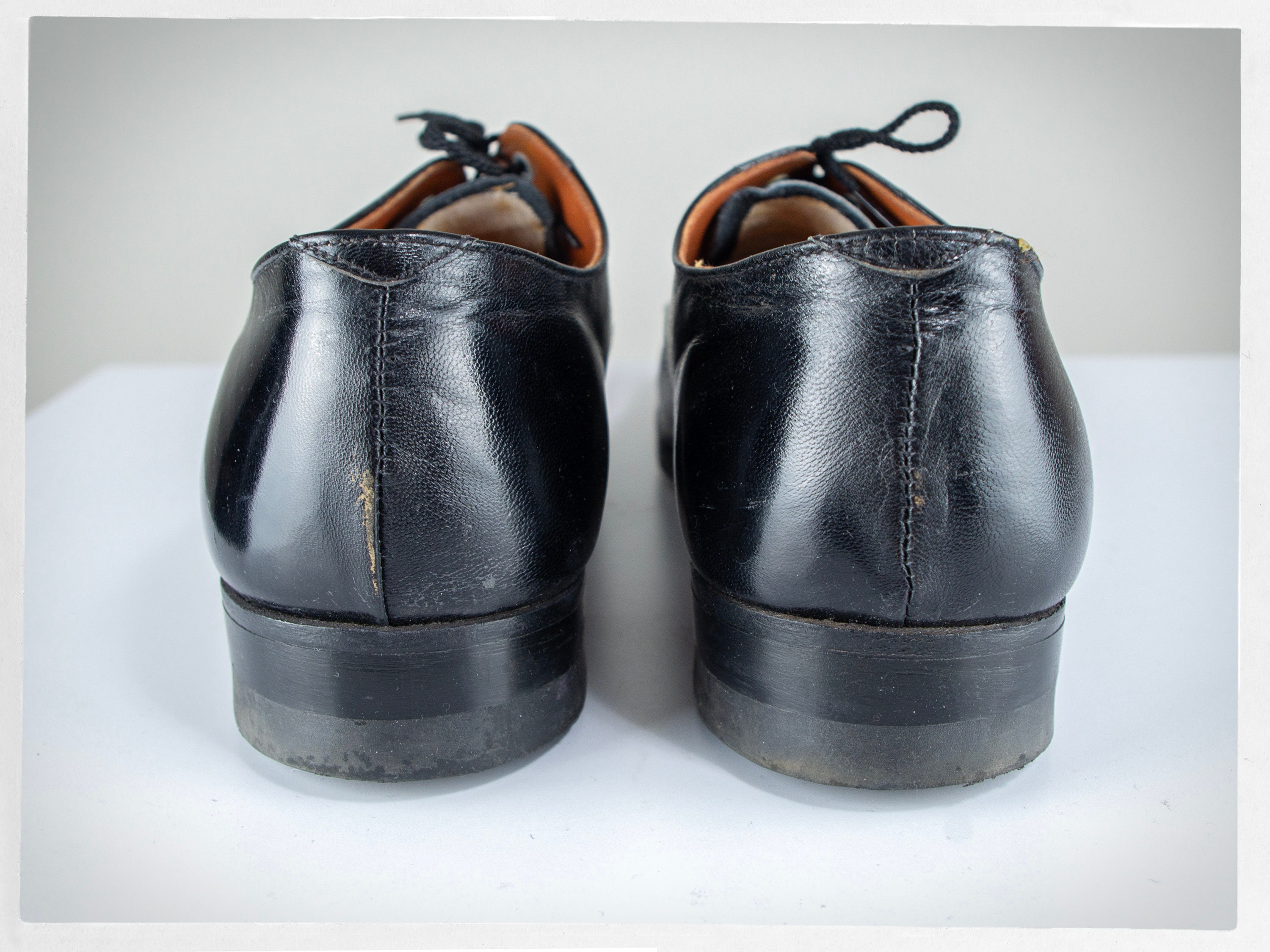 Vintage 40s Shoes, 40s Dress Shoes, Vintage 50s TREADMASTER Vintage 40s Shoes, 40s Dress Shoes, Vintage 50s TREADMASTER