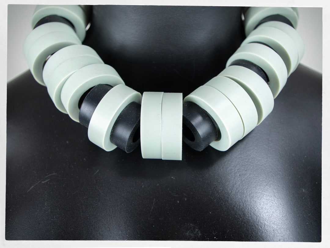 New Wave Necklace, Vintage Rubber Choker, Iris Apfel Style, Postmodern ...