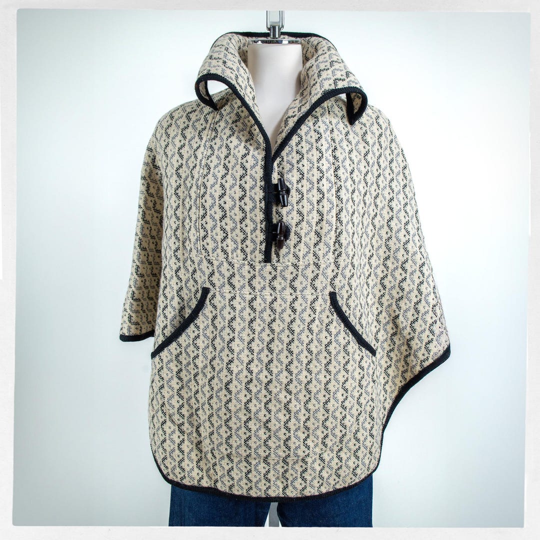 Vintage 70s Cape Coat, 80s Welsh Tapestry Jacket, Vintage Fashion, 70s ...
