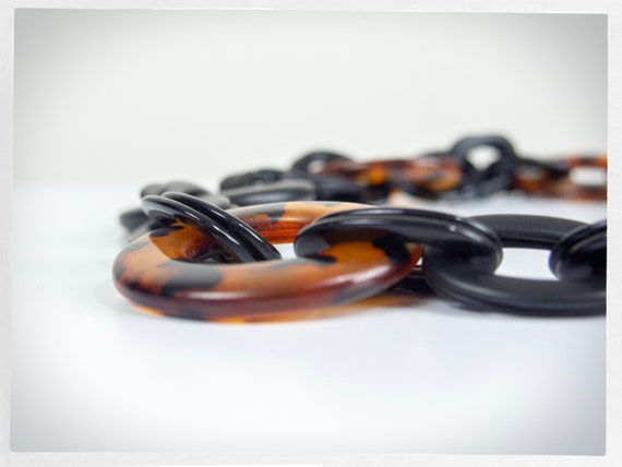 Retro 70s Faux Tortoise Shell Necklace, Statement Nec… - Gem