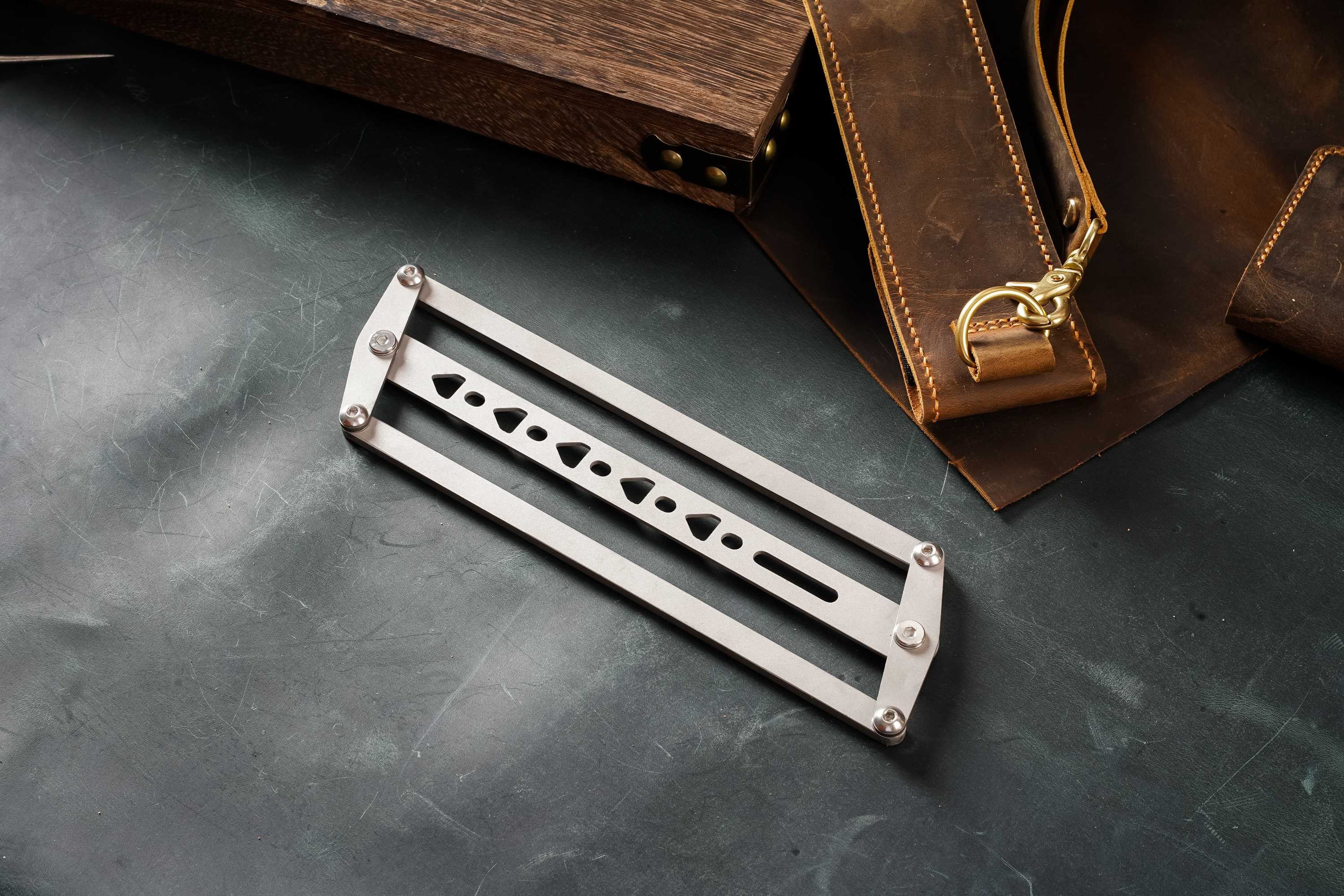 Leather Belt Holes Positioning Ruler , Leather Belt Making Tools , Belt ...