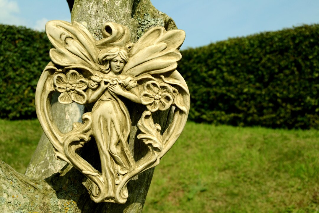 Florence - Wall Plaque Stone Garden Ornament - Etsy