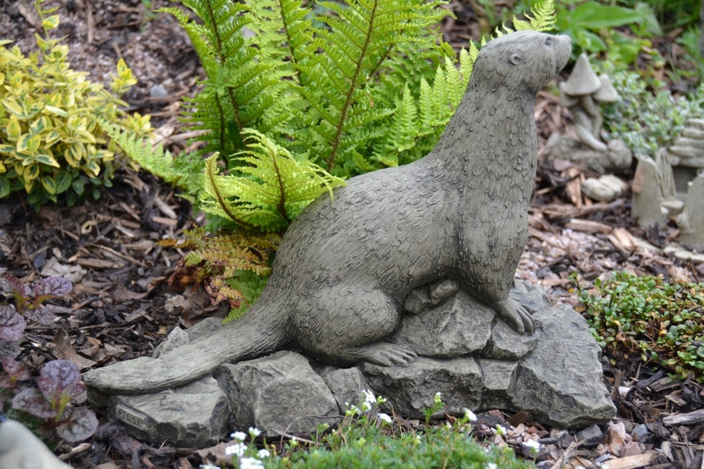 Ollie - the Otter Stone Garden Ornament - Etsy UK