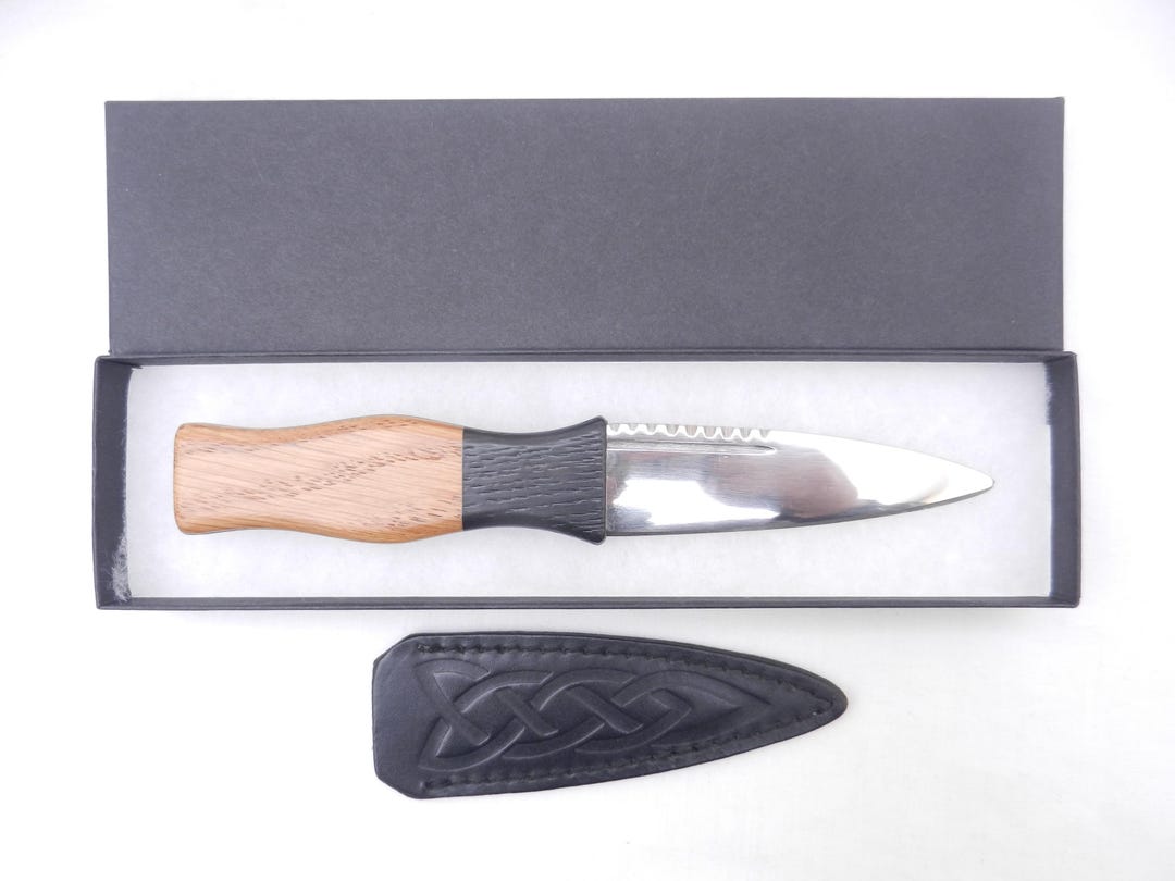 Scottish Sgian Dubh: Oak & Bog Oak Kilt Knife With Sheath - Etsy