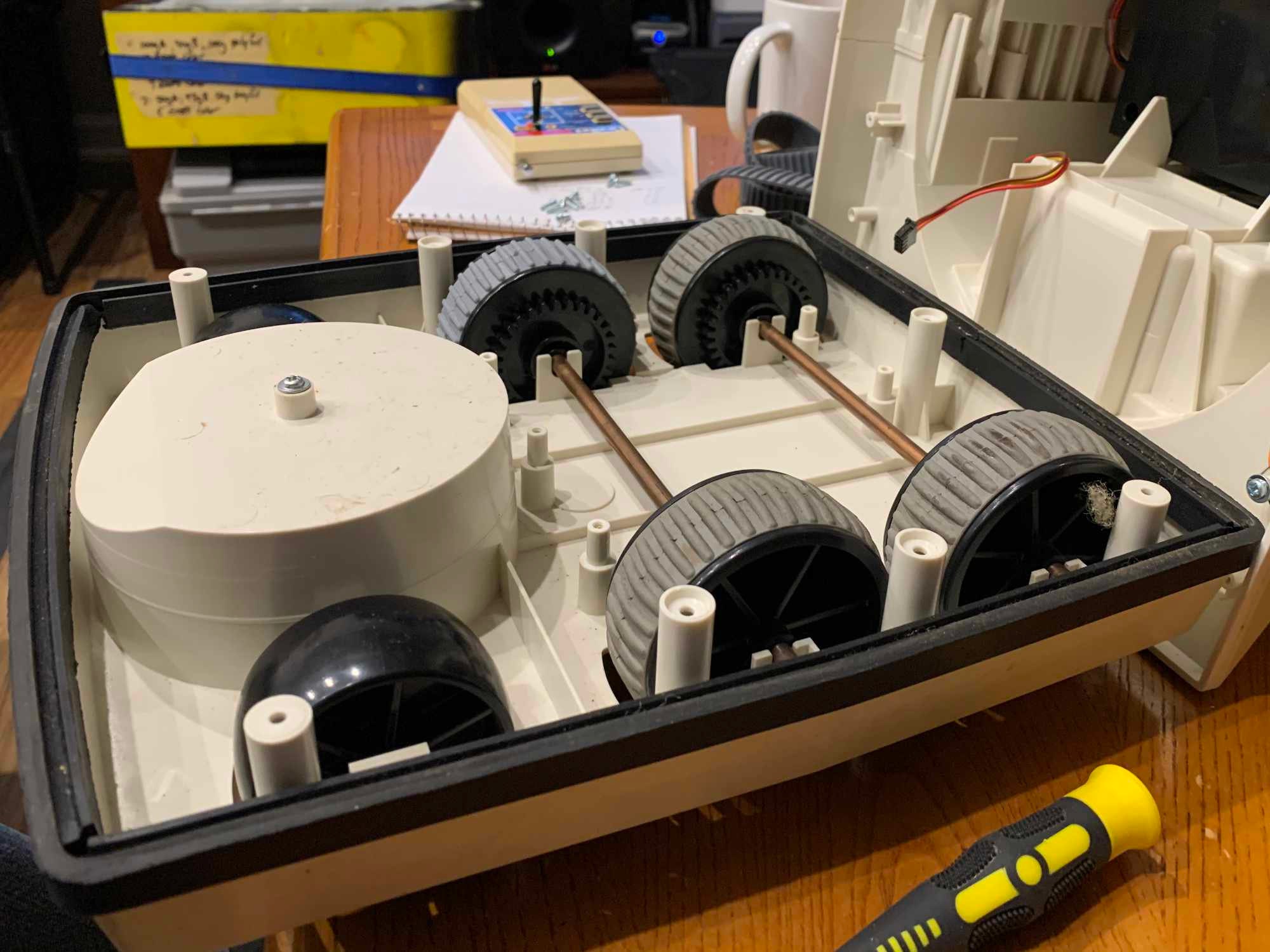 TOMY Omnibot 5402 Hearoid and Robie Sr. Rubber Treads/tires - Etsy