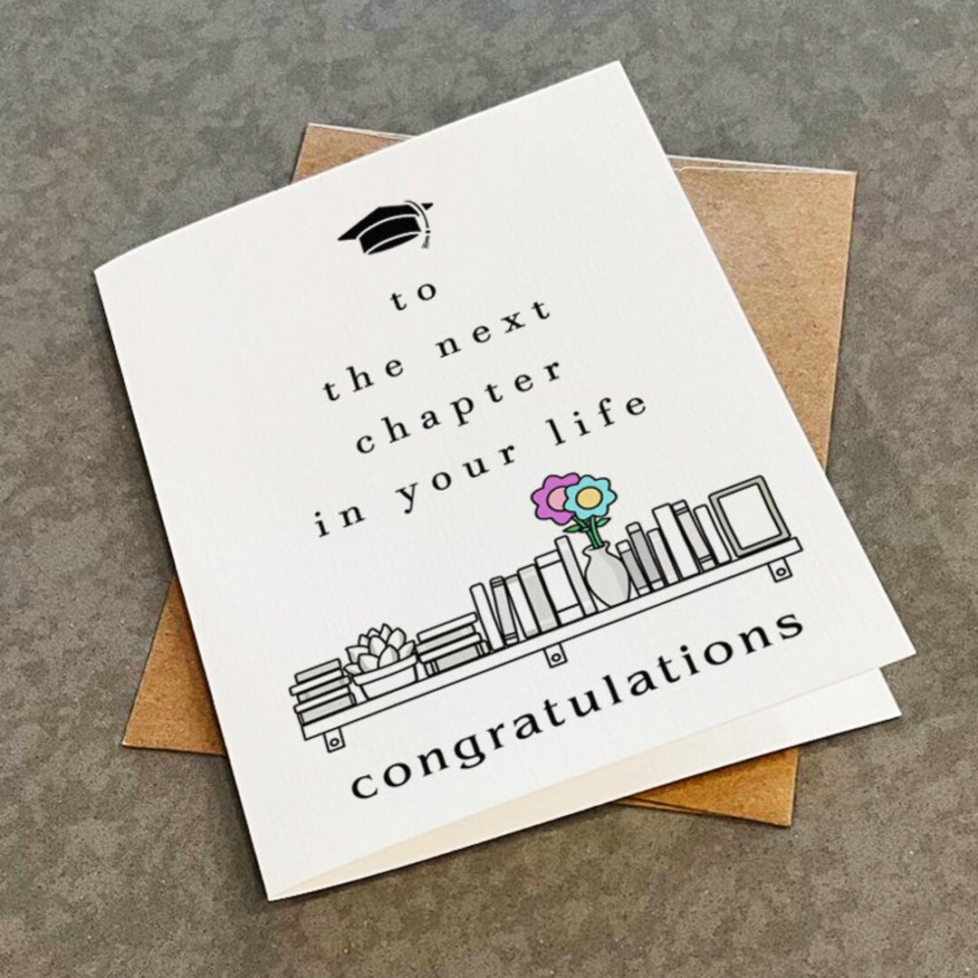 Bookworm Graduation Card: to the Next Chapter - Etsy